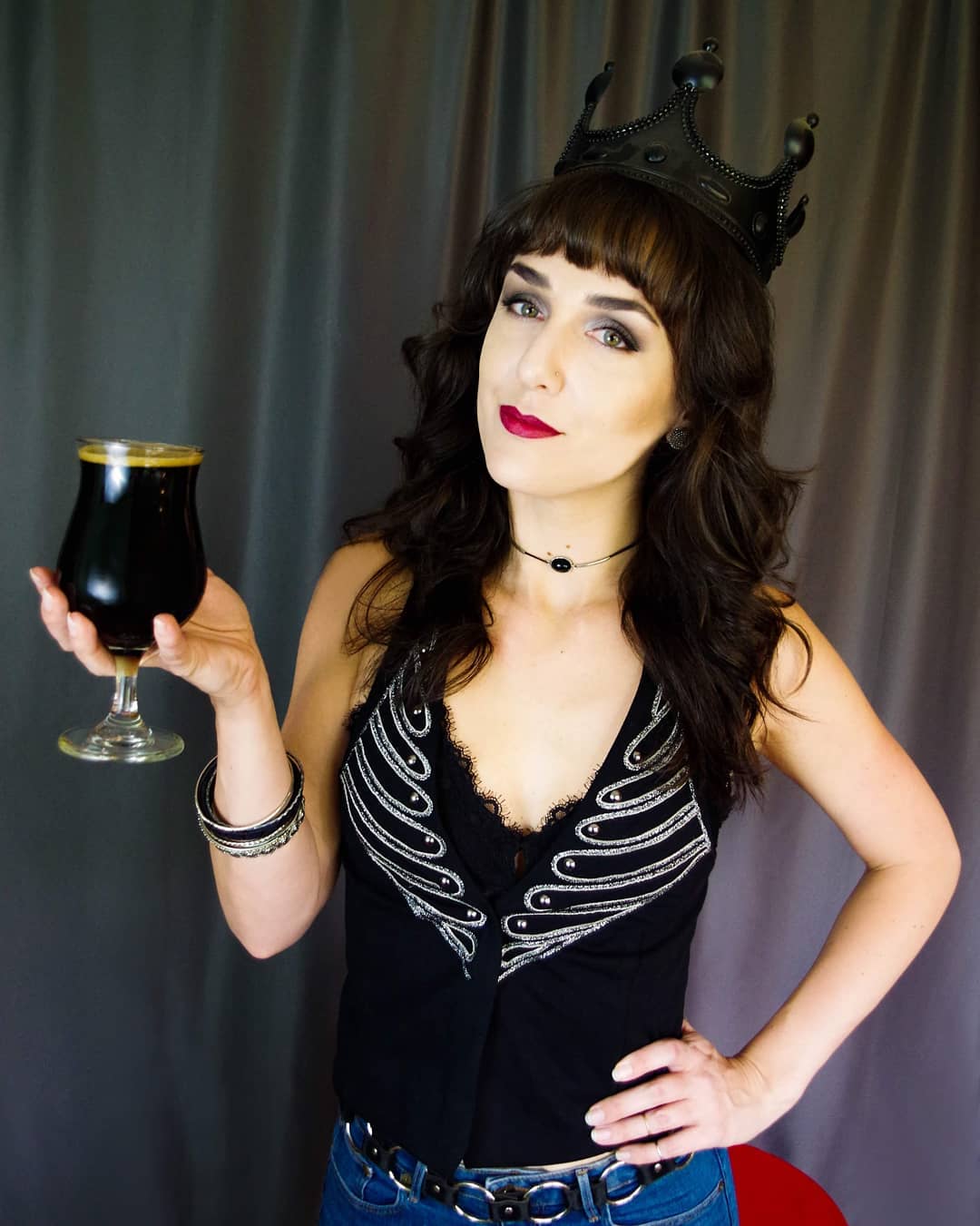 Meet Mariah Lynn. She's a blues artist and performs in local duo Mo'mo ...